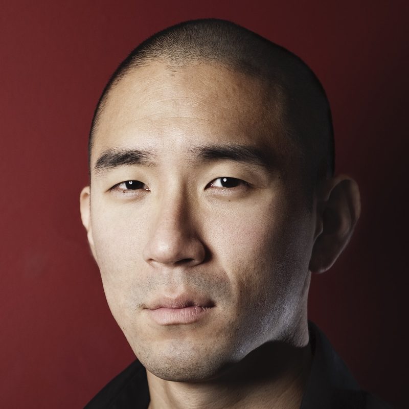 HOME - Moment to Moment Pictures Inc.